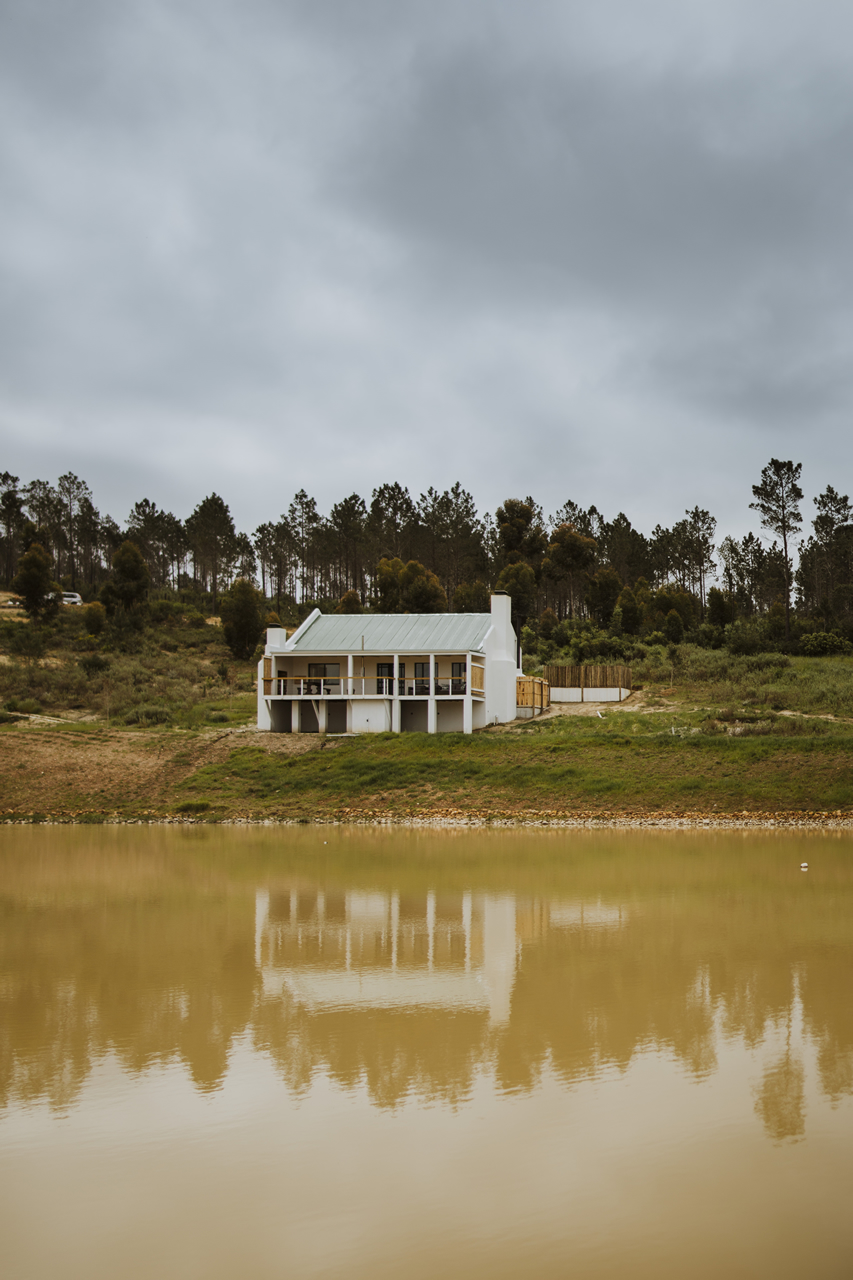 Fish Eagle Cottage – Blue Crane Farm Lodge
